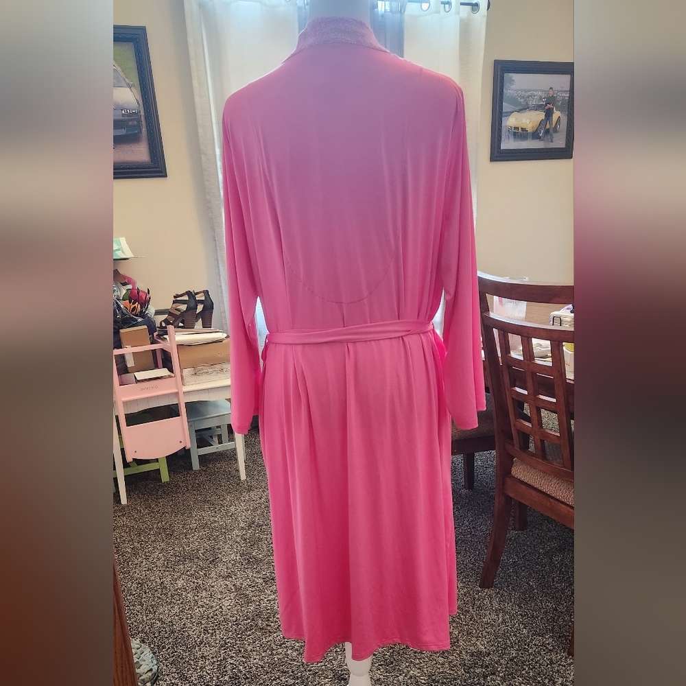 Secret Treasures Robe - Gem